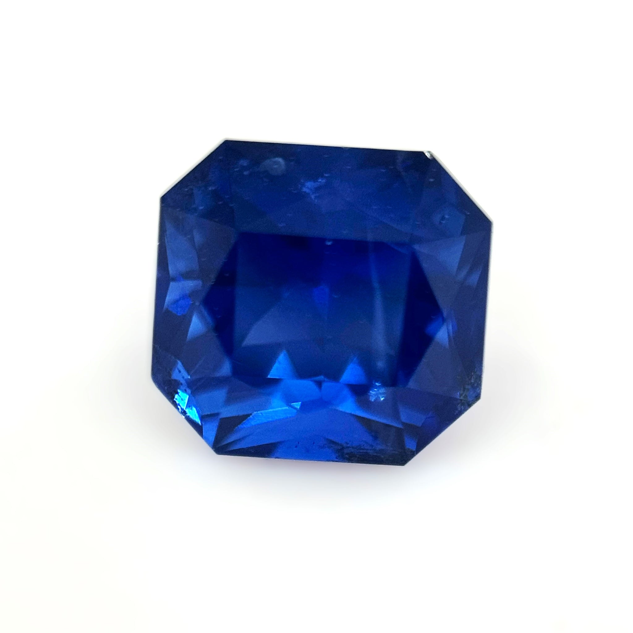 Buy Blue Sapphire 2.52ct Octagonal Gemstone Wholesale Australia, USA
