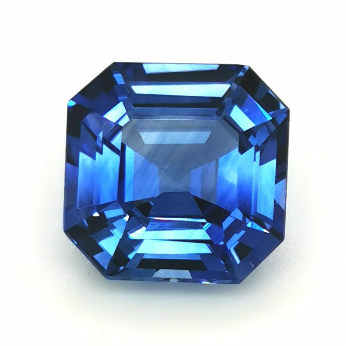 Buy Blue Sapphire 4.81ct Octagonal Gemstone Wholesale Australia, USA